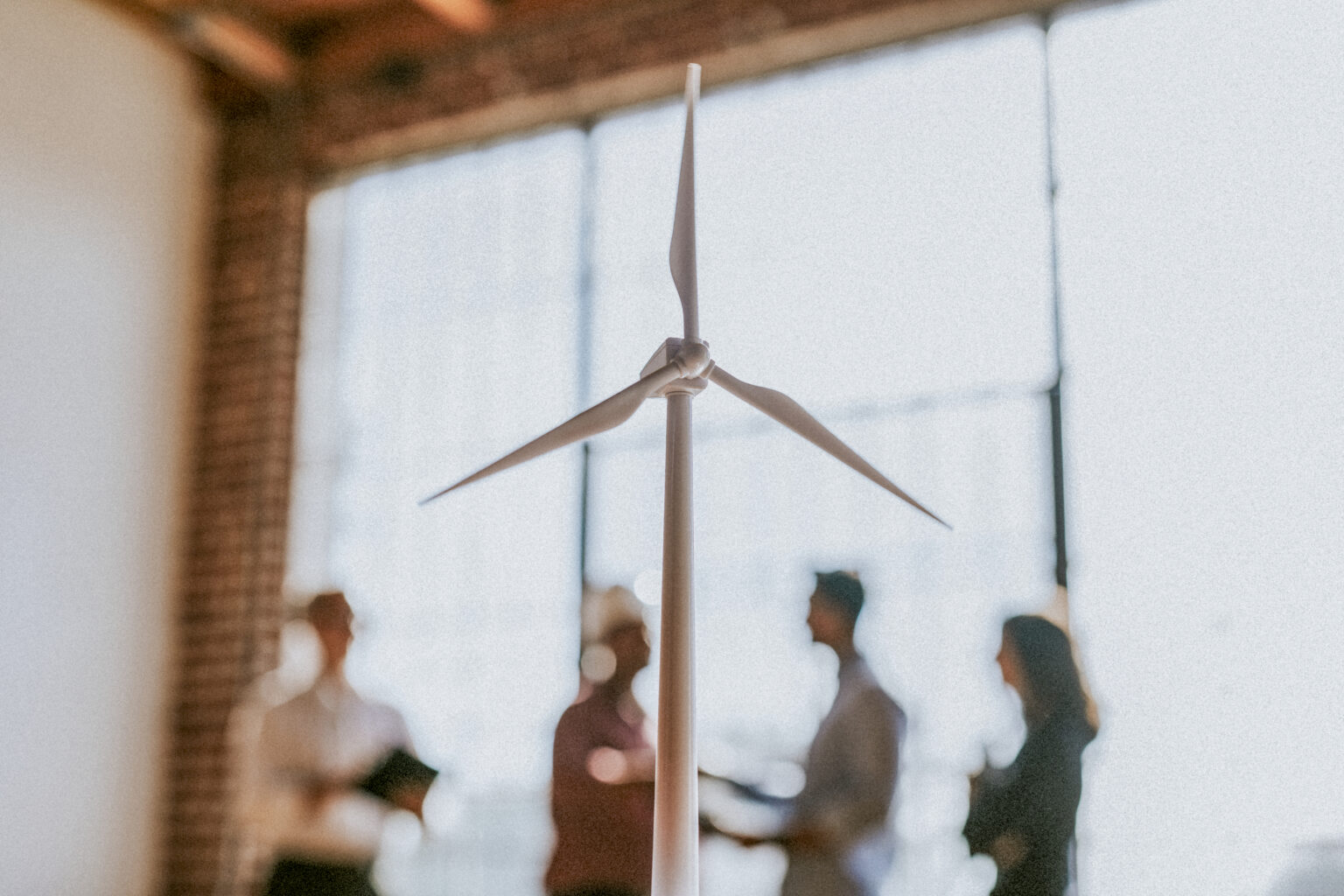 UK Unveils Vision to Become a Clean Energy Superpower - Black Sheep ...